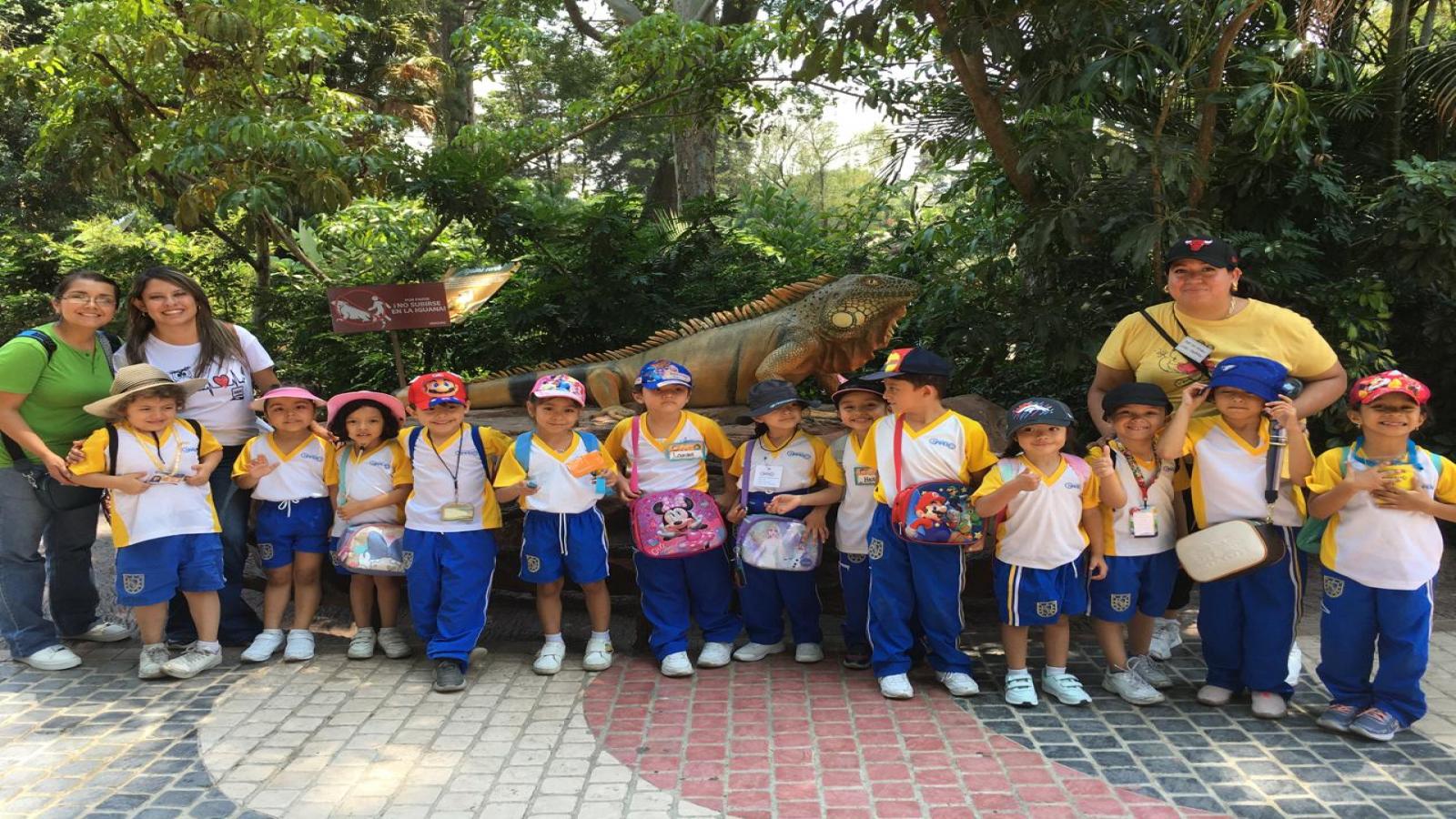 Excursión al Zoo (Kinder-2do.Primaria) | Liceo Chapero